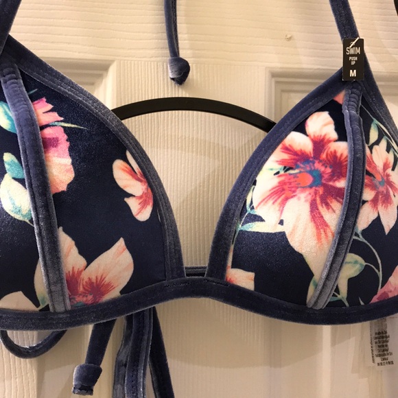 PINK Victoria's Secret | Swim | Top Only Victorias Secret Pink Triangle ...